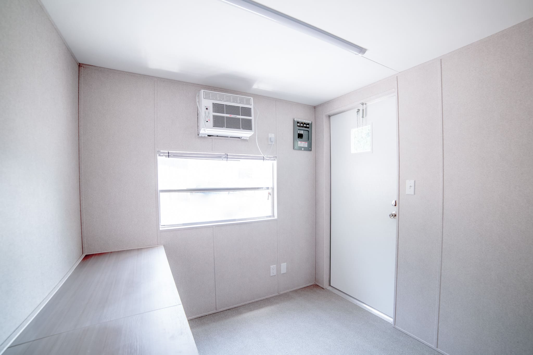 Oficina Móvil 8x16 - Kuatro Oficinas Moviles